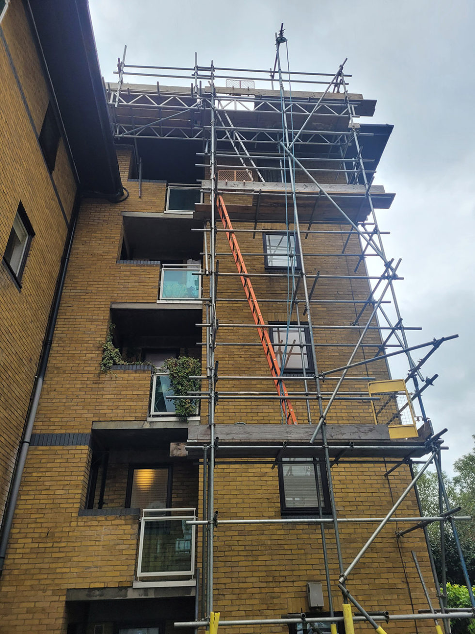 14-33 East Smithfield E1W 1AP | DLS Scaffolding
